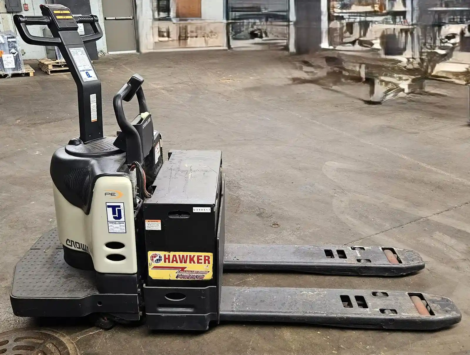 2009 Crown PE 4500 Series – Thompson and Johnson