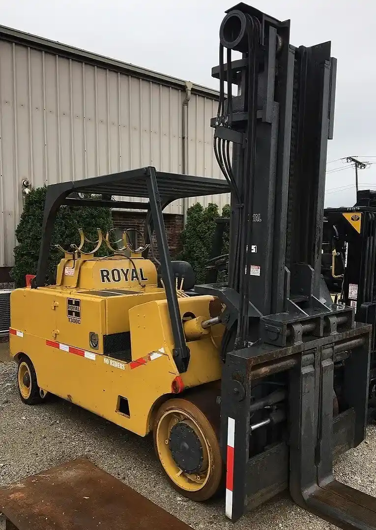 Royal T-300C-L0651 – Thompson and Johnson